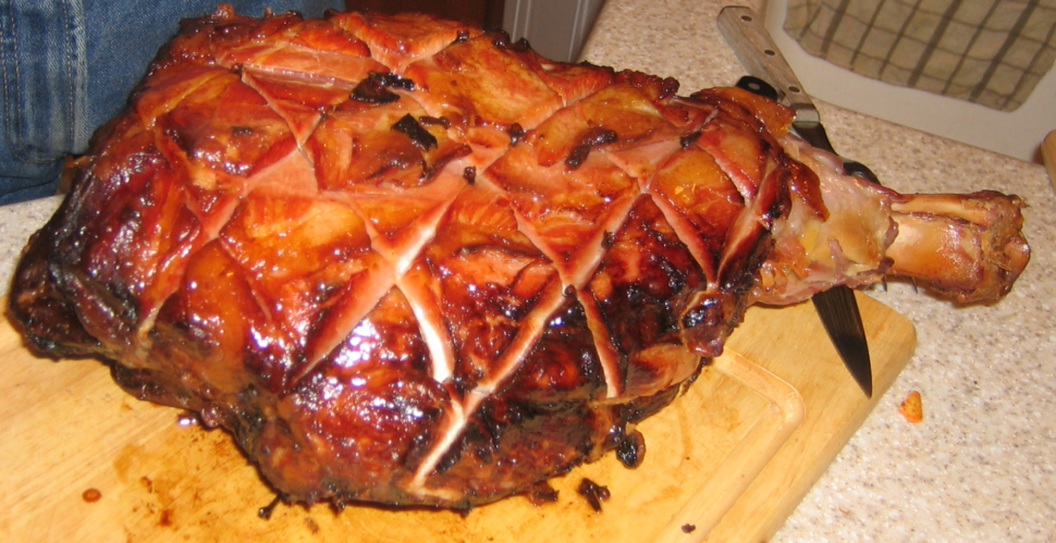 Beer Baked Ham - RogueChef